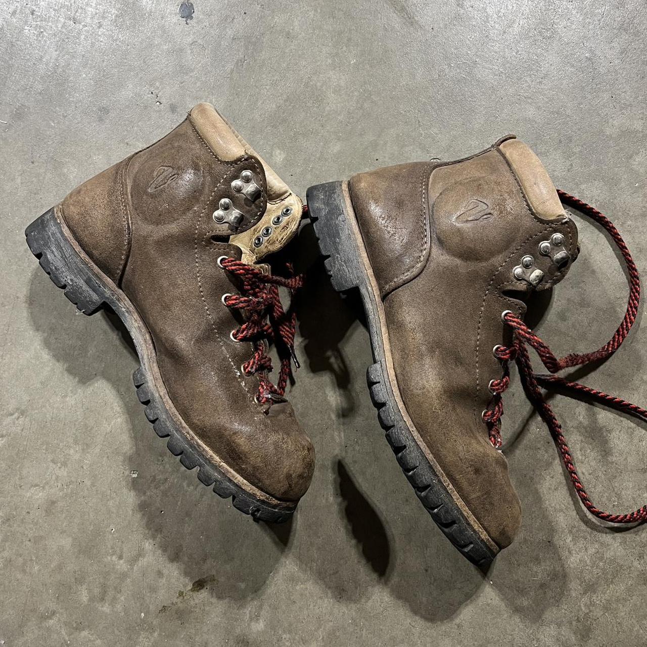 Vintage 1970s Vasque Hiking Boots - Leather Danner... - Depop