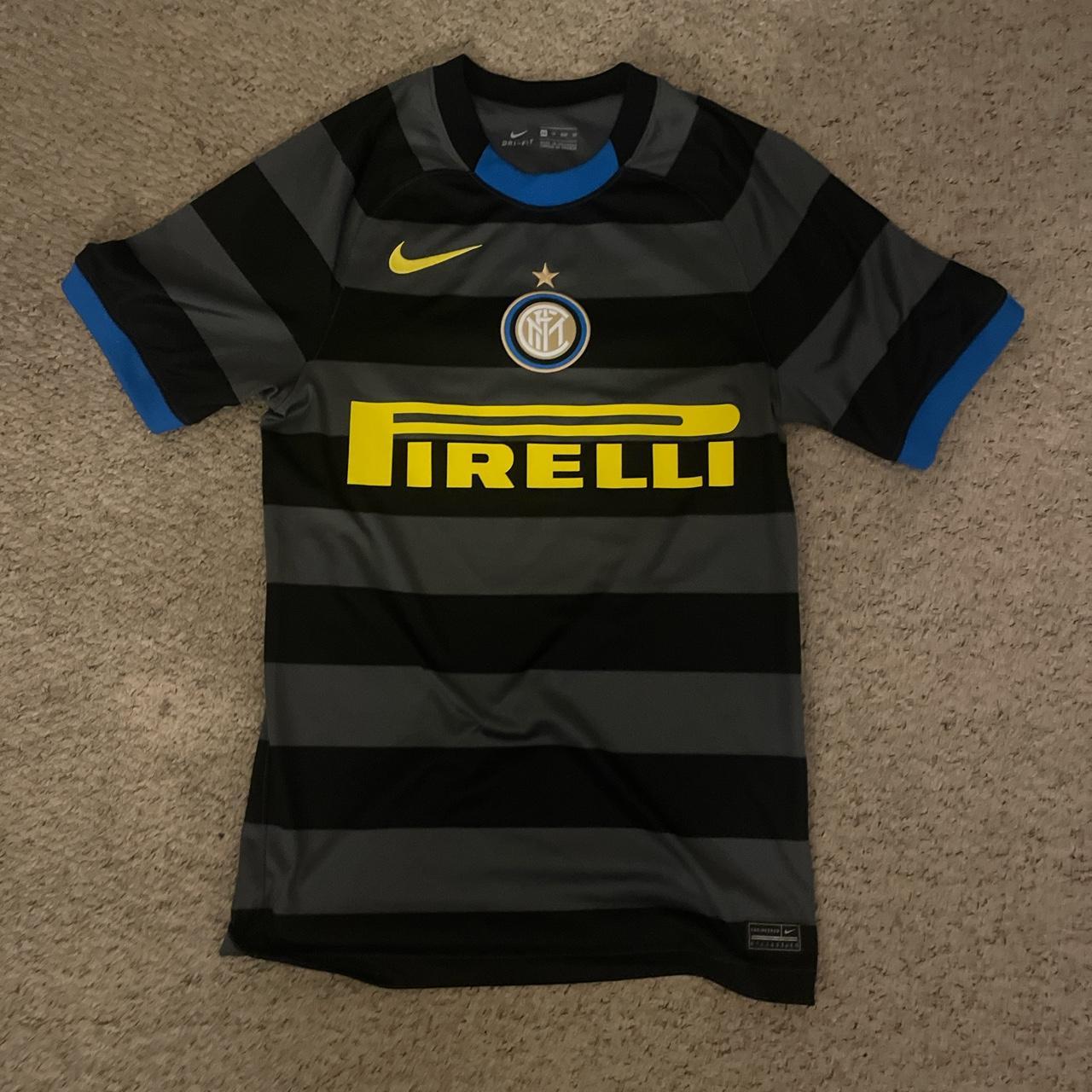 Inter Milan football top - Depop