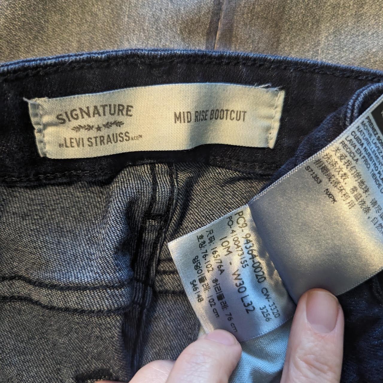 Levi Strauss jeans denim, size 30x32, midrise... - Depop