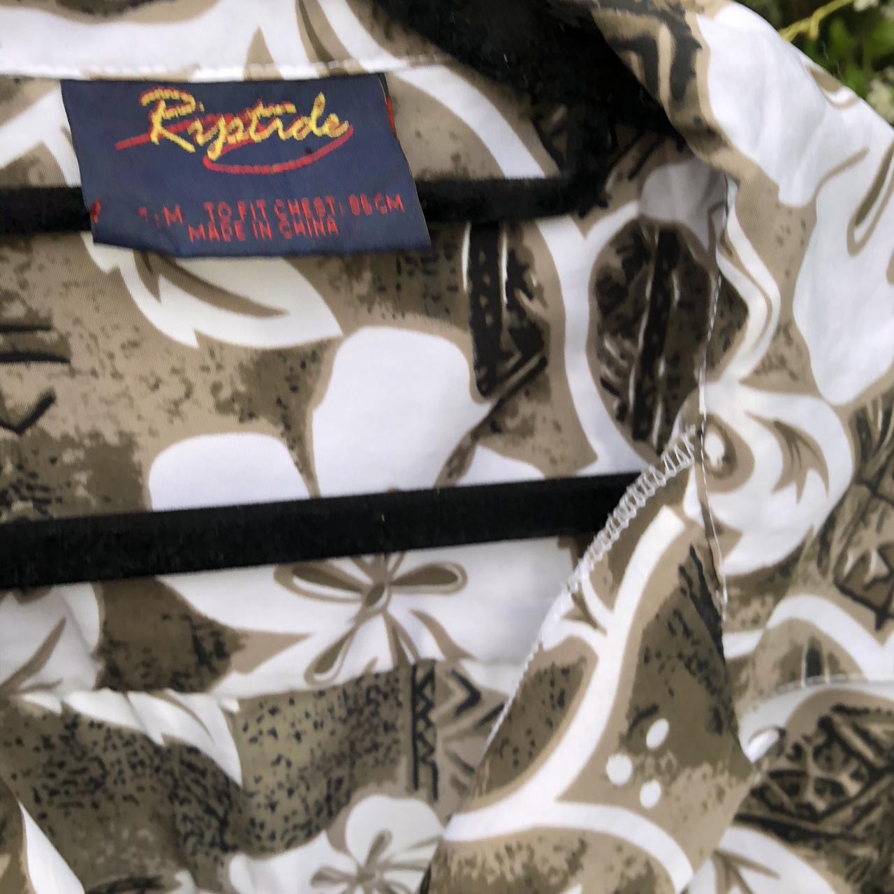 Vintage 90s riptide Hawaiian shirt, perfect... - Depop