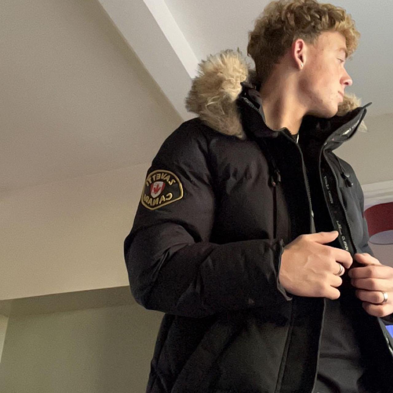 Medium Zavetti Canada coat. Extremely warm and... - Depop