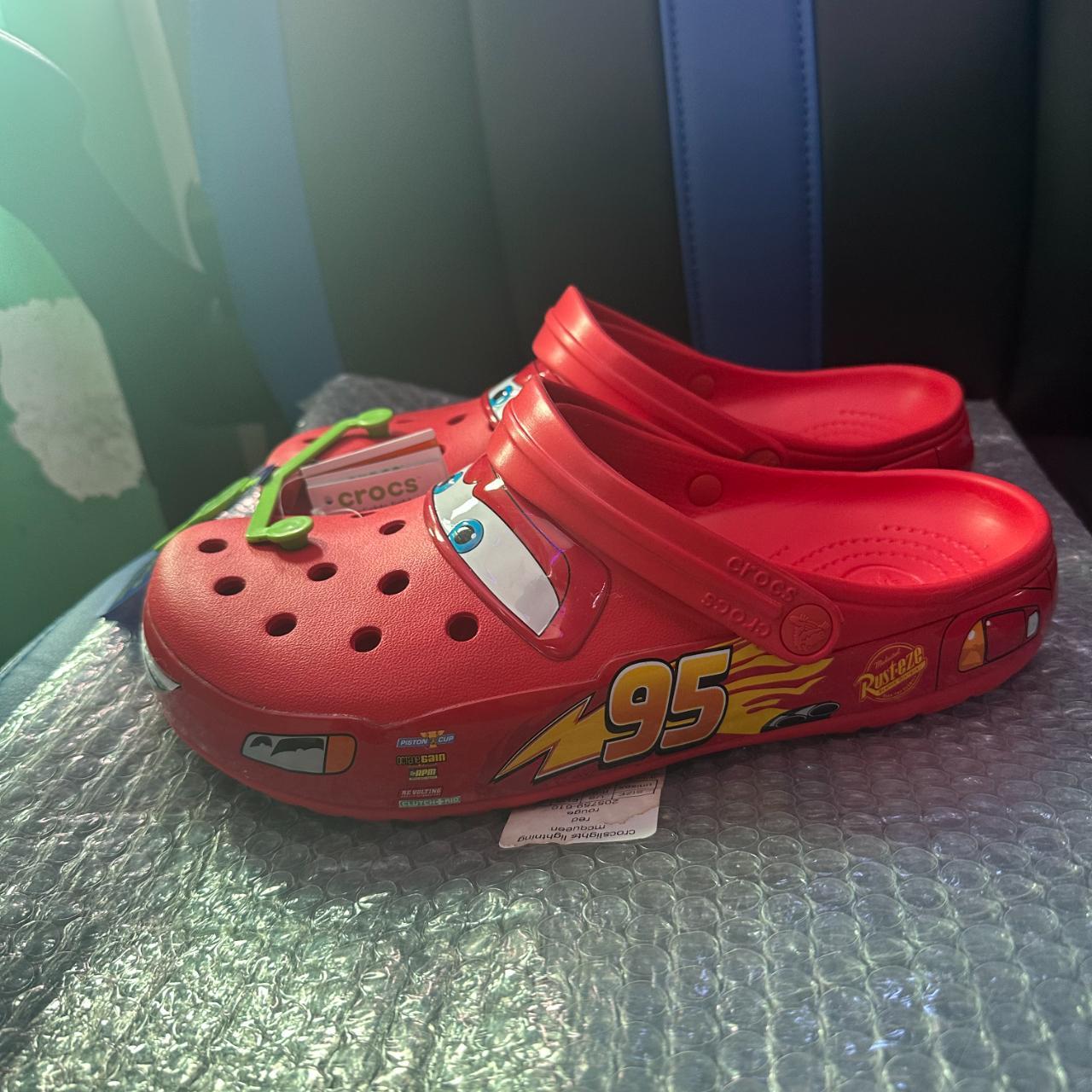 Lightning McQueen light up crocs never worn size 9... - Depop