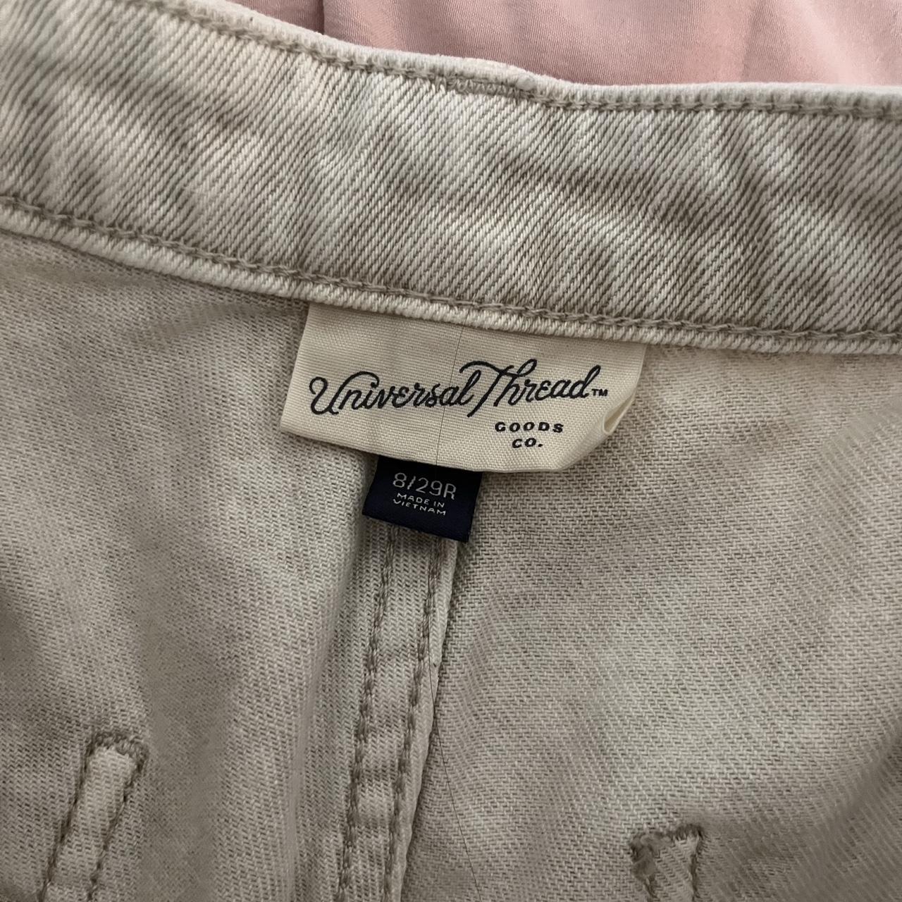 Universal Thread Women's Cream Trousers | Depop