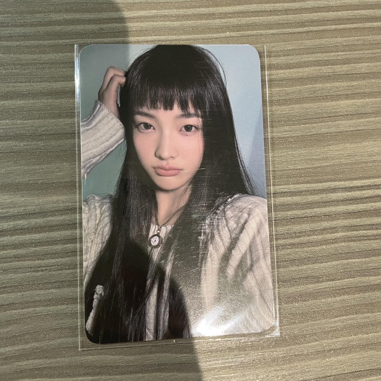 illit ILLIT super real me album photo card pc pob... - Depop