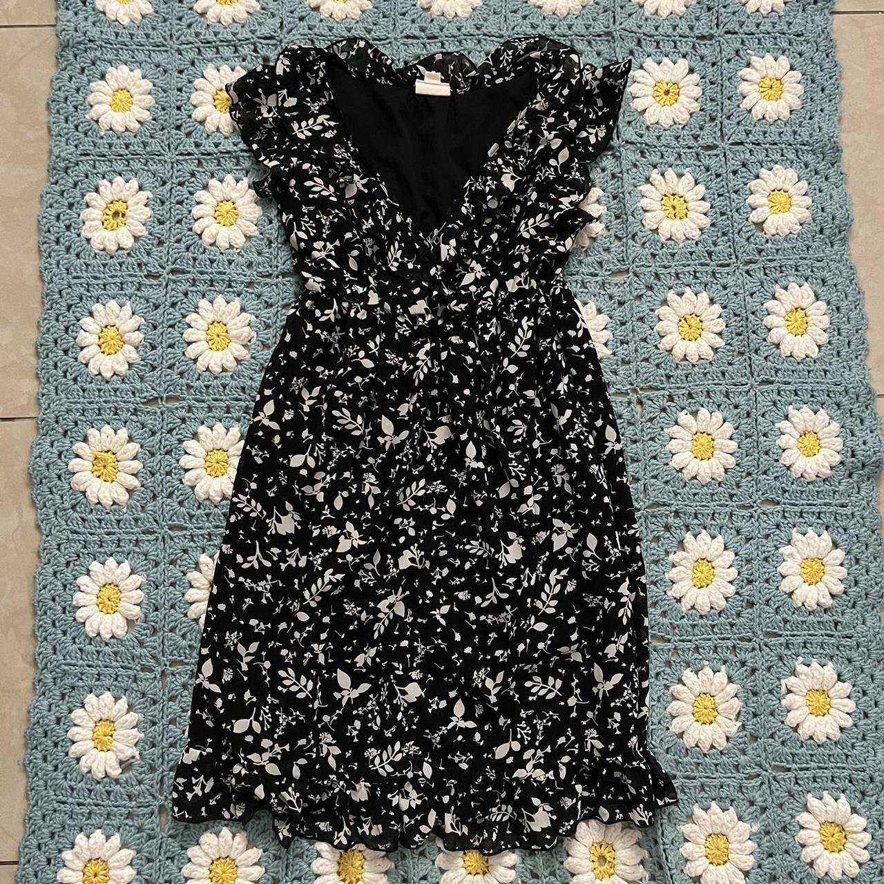 converse one star ruffle dress. labeled size small,... - Depop