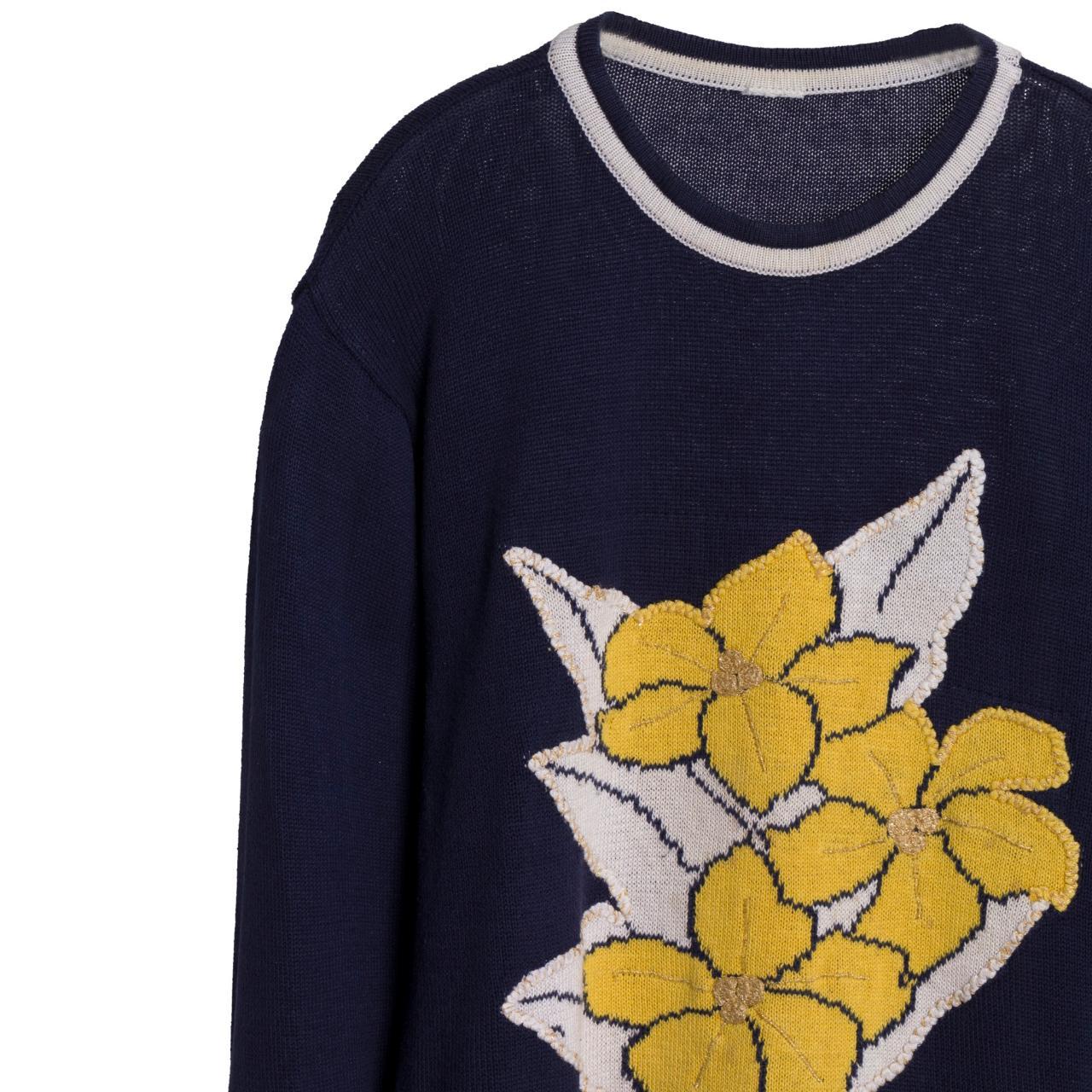 Sundazed (Italy) Double Knit Hand Appliqued Floral... - Depop