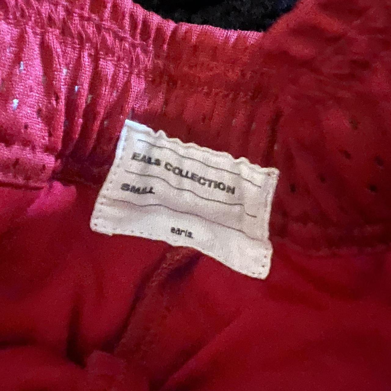 Earls collection shorts size small. Worn... - Depop