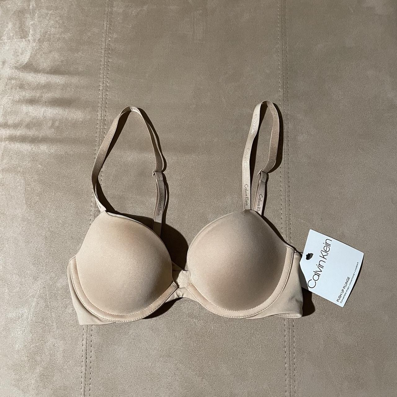 Calvin Klein Women’s Push-up Underwire Plunge Bra... - Depop