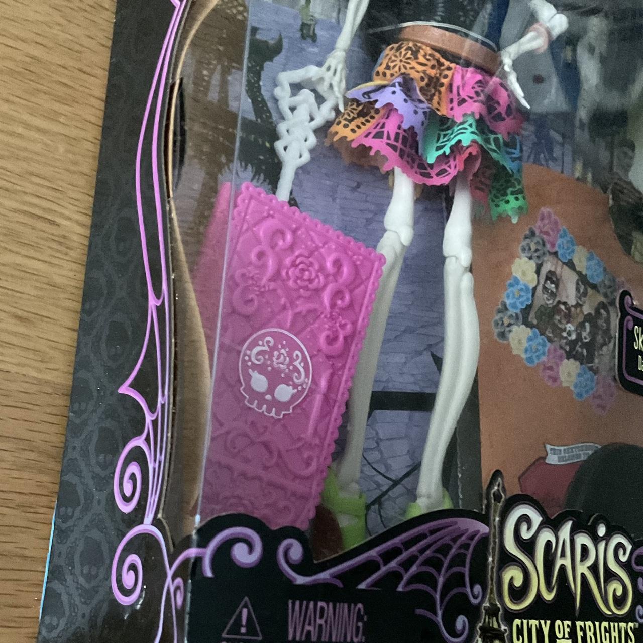Monster High Scaris Skelita Calaveras - New In... - Depop