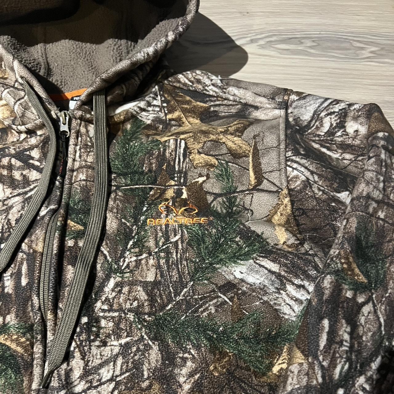 Real Tree Camo Zip Up Hoodie Men’s size... - Depop