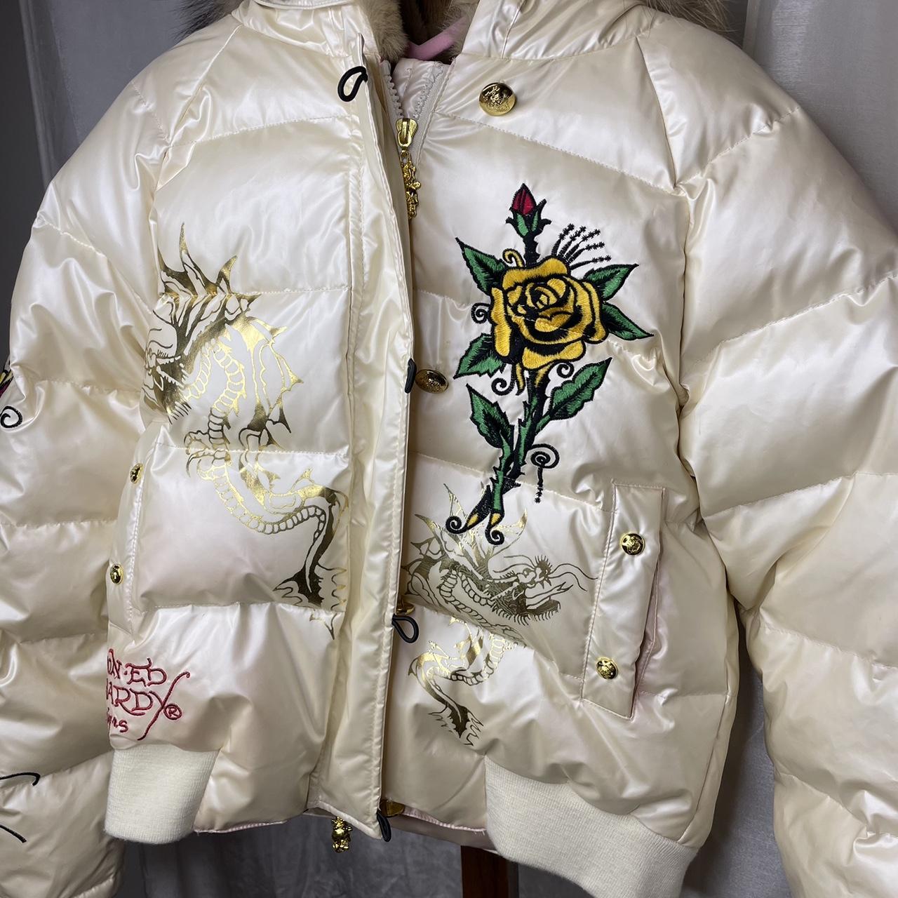 Vintage Ed Hardy puffer jacket. Women’s size medium - Depop
