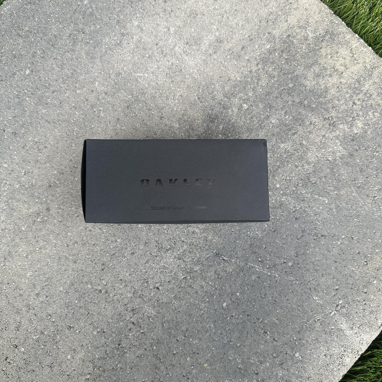 Oakley CUSTOM RADAR® EV (LOW BRIDGE FIT) Red,... - Depop