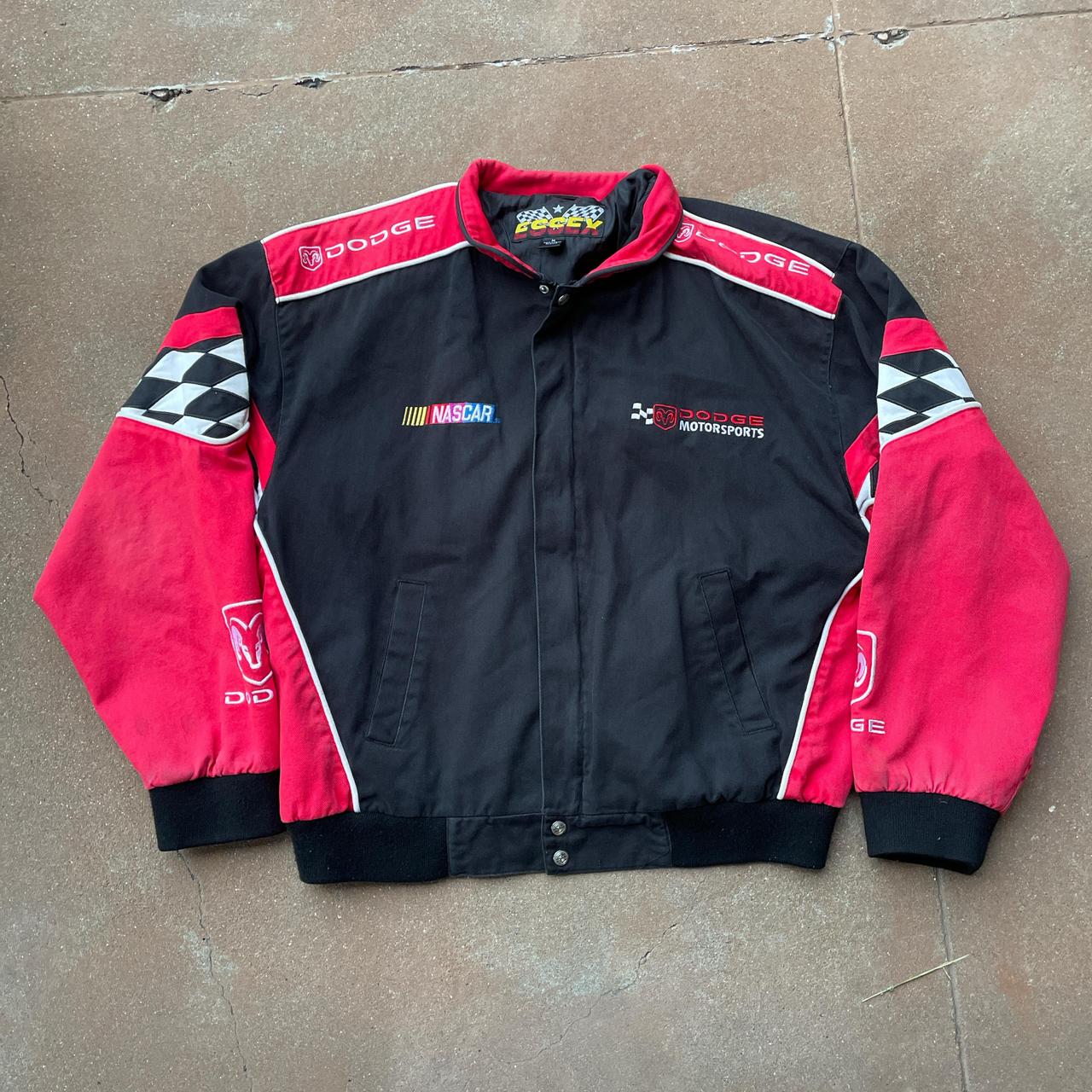 NASCAR Dodge Racing Motorsports Ram Essex Mens... - Depop