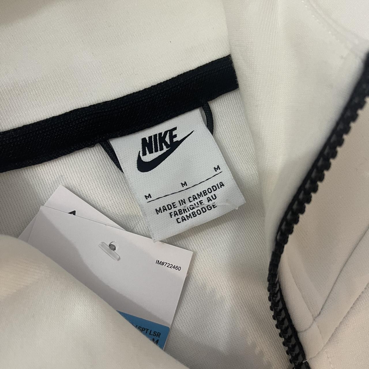 Nike tech fleece New season white and grey Size... - Depop