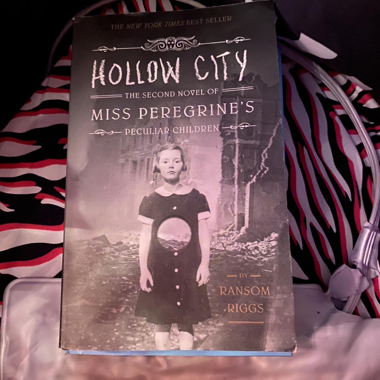 Hollow City by Ransom Riggs - Depop