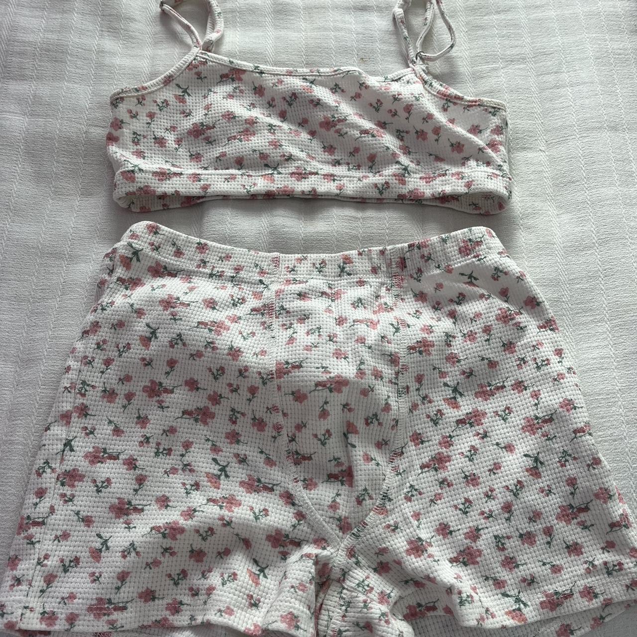 Edikted adorable waffle floral pj set. Runs small ️.... - Depop