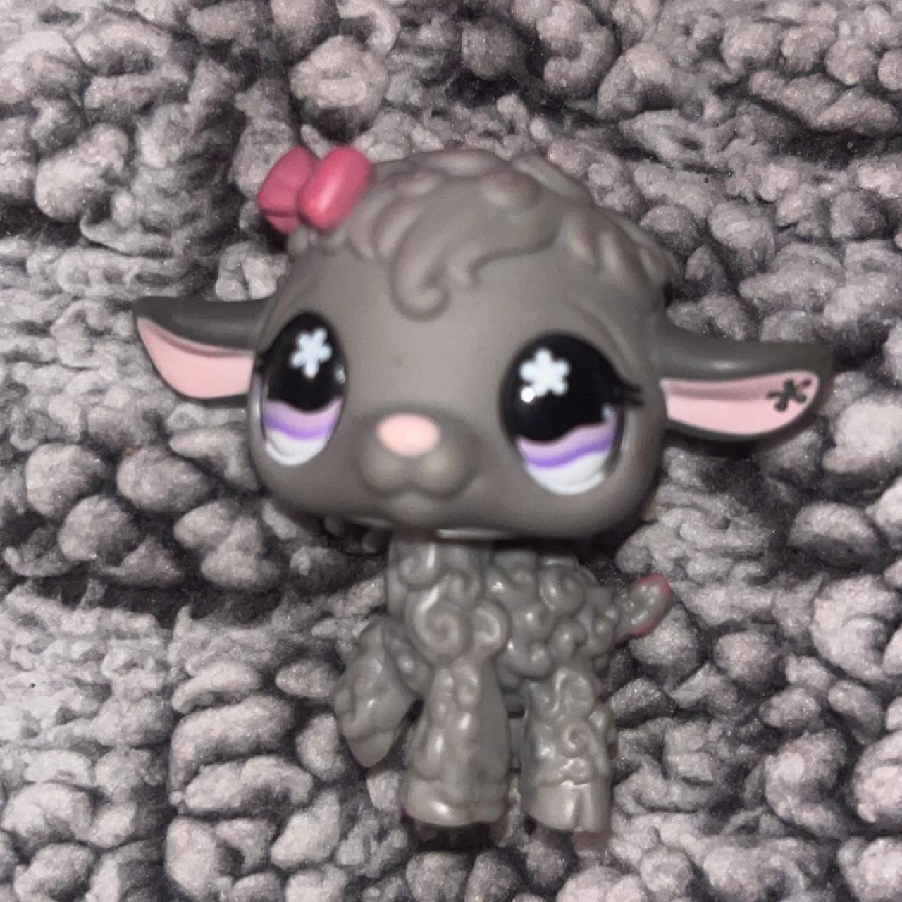 LPS 2 sheep / lamb Littlest pet shop tattoo lamb... | Depop