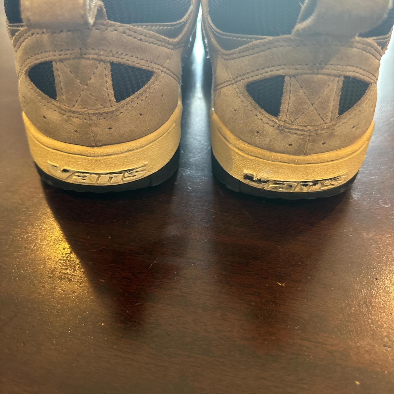 Vintage 90s/00s Vans Khaki Trainers y2k puffy skater... - Depop