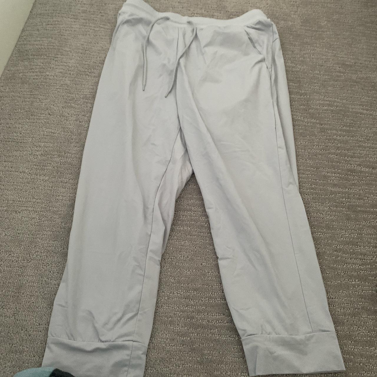Uniqlo workout sweats - Depop