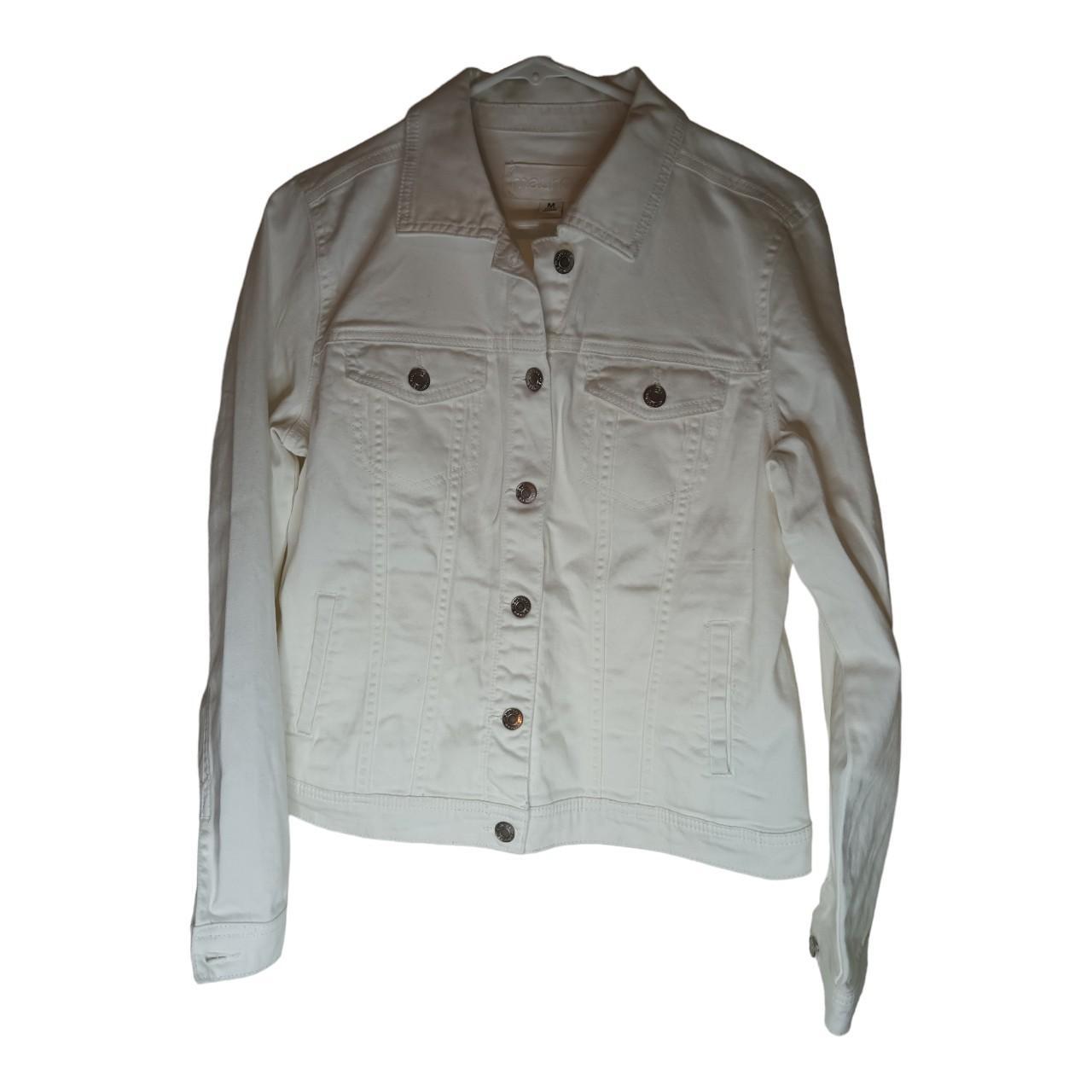 Maurices women's jean jacket size medium - Depop