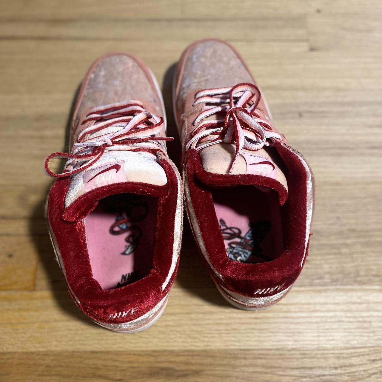 Men’s 10 strange love dunks - Depop