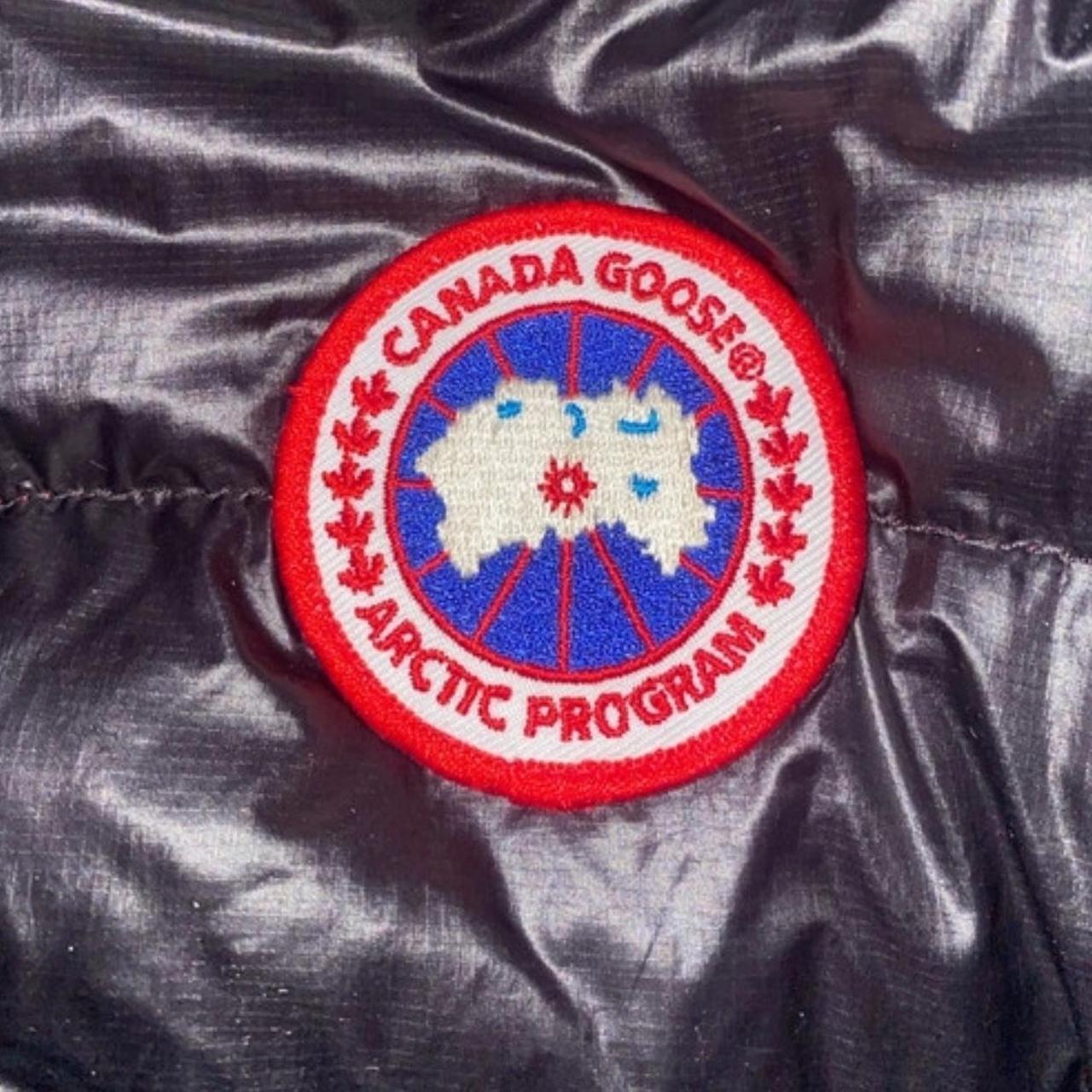 Black canda goose - Depop