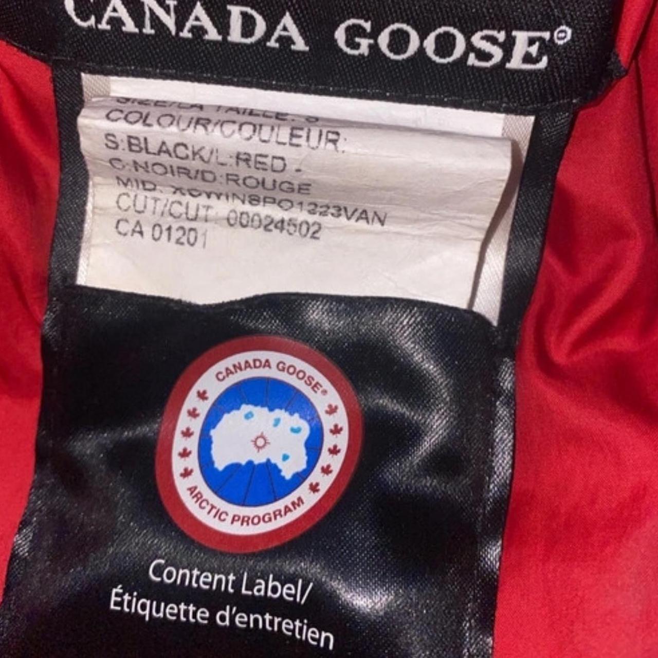 Black canda goose - Depop