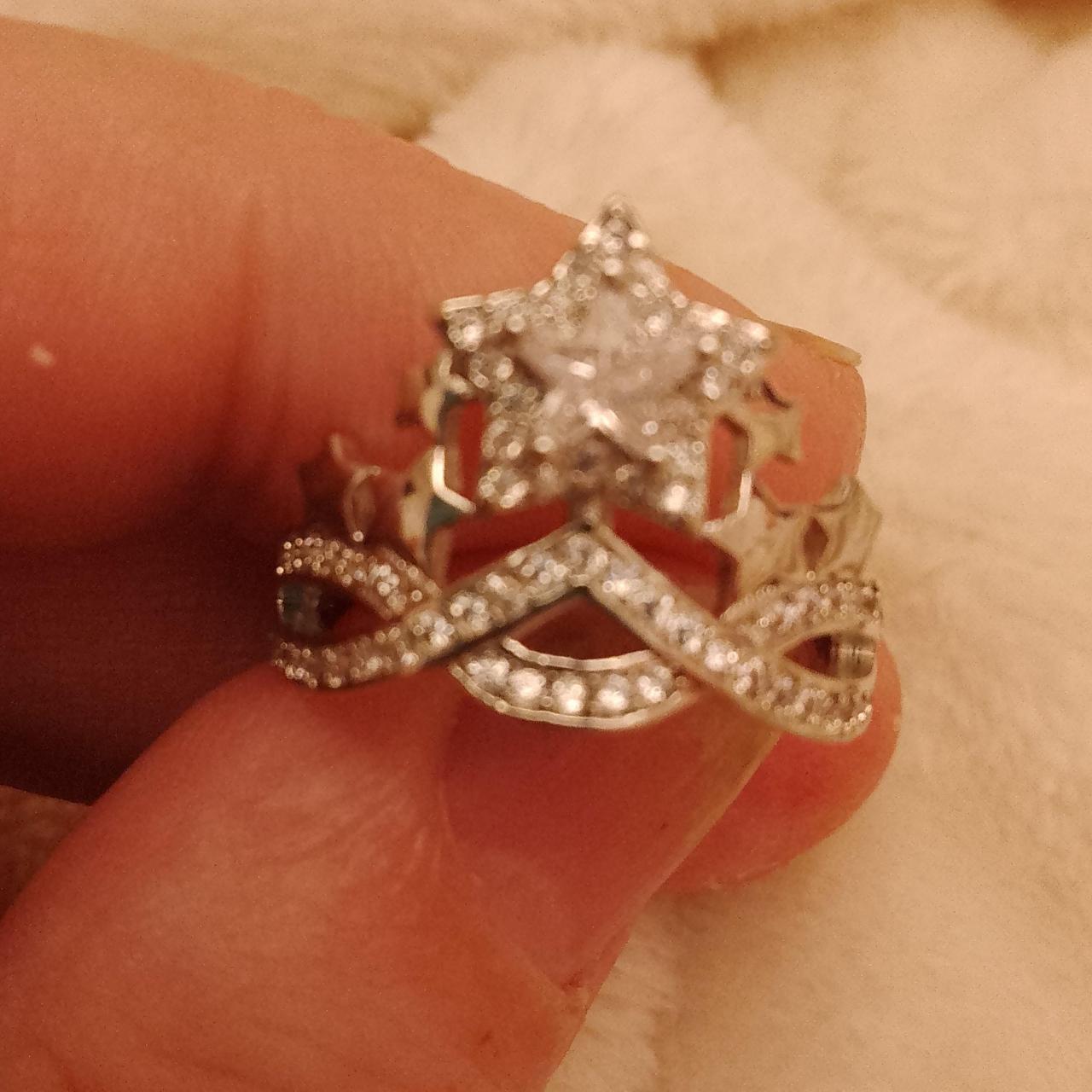Beautiful silver coloured metal ring with clear... - Depop