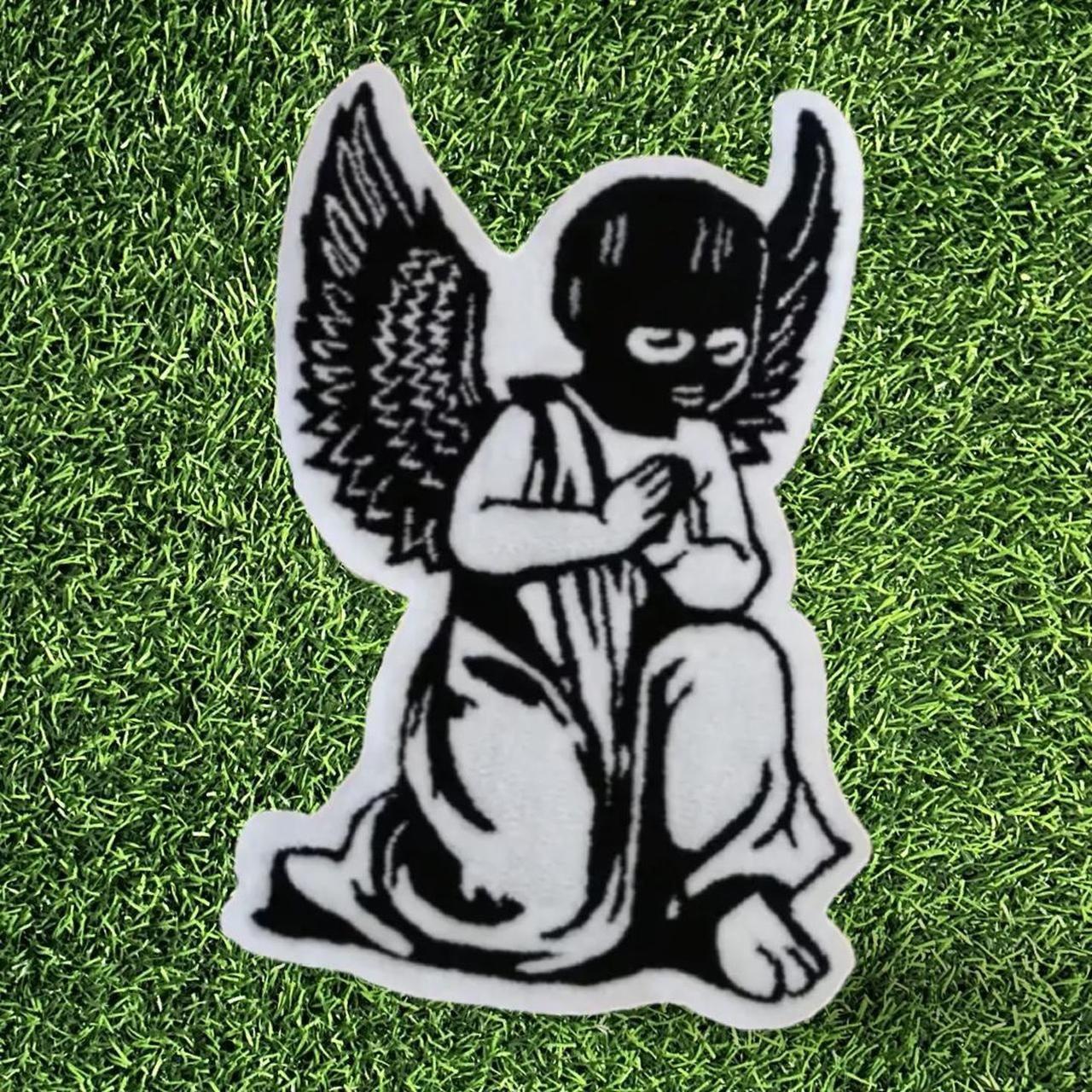 Angel rug Size: w: 23 in. H: 35 in. - Depop