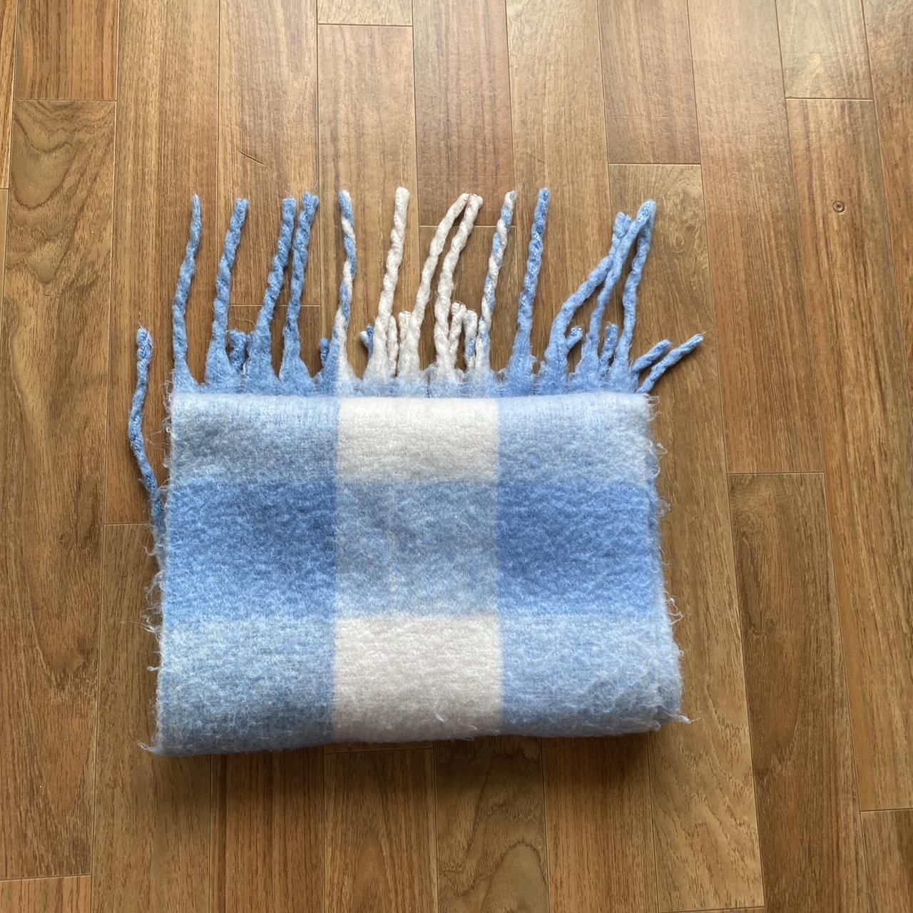 💙 Large blue and white checkered scarf Style... - Depop