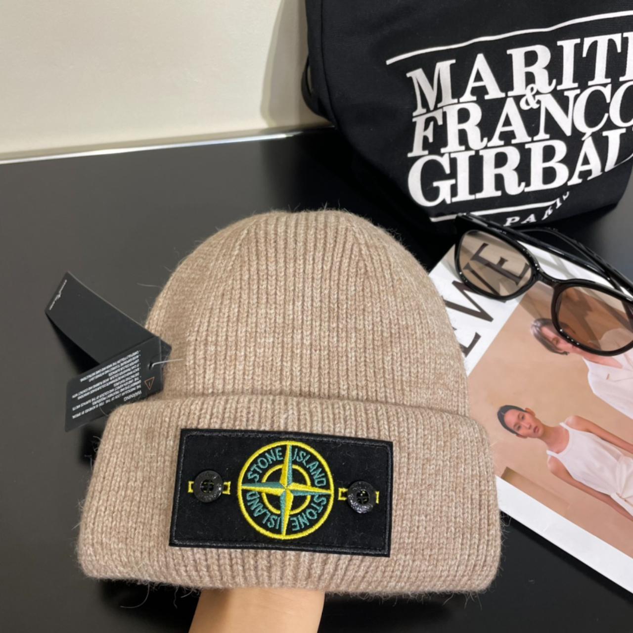Stone Island hats can be used by both men and women,... - Depop