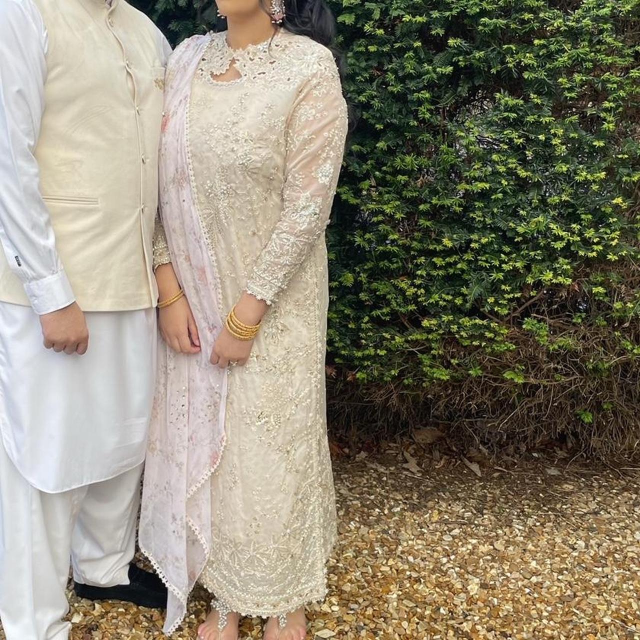 Suffuse Nahal- worn once. Size XL but has been... - Depop