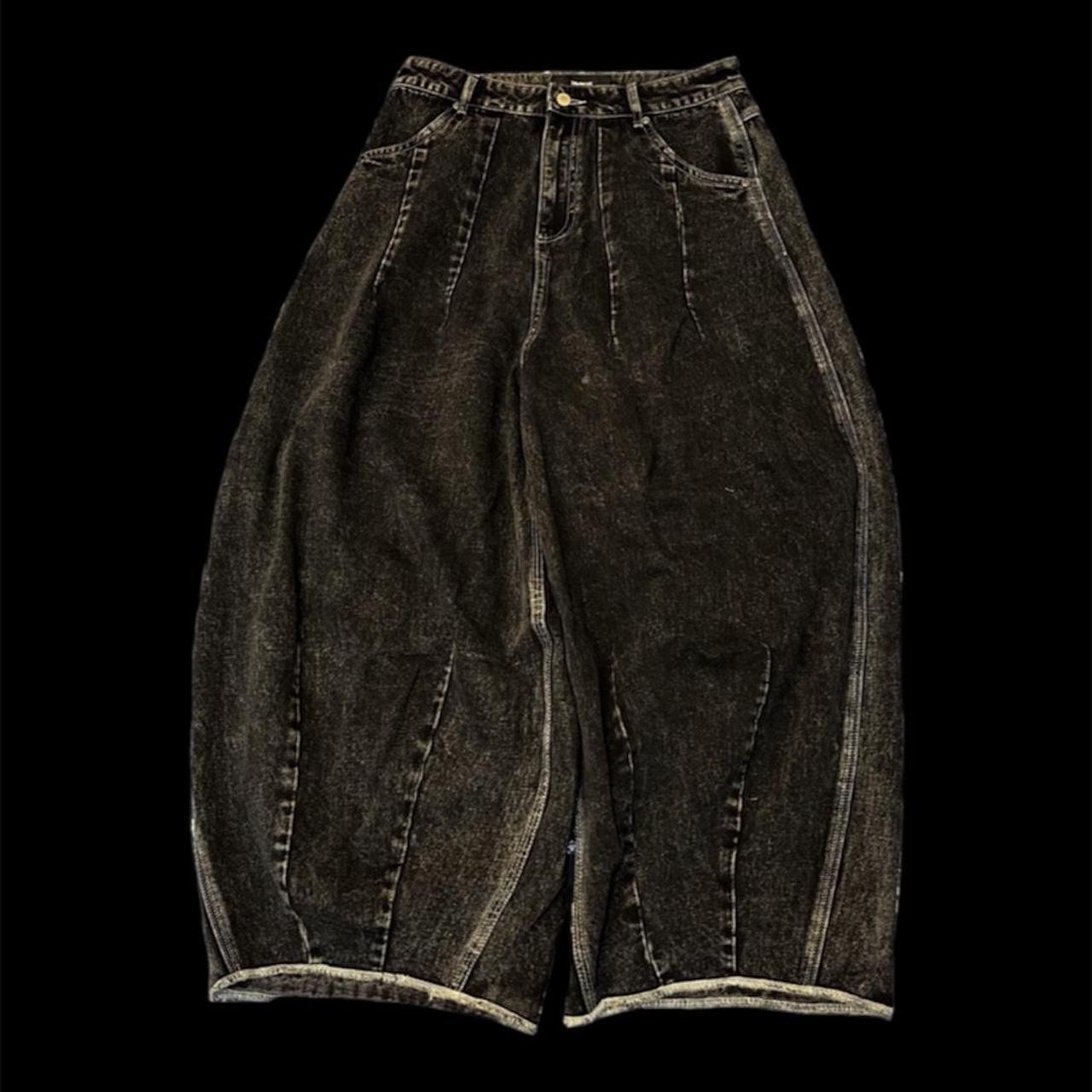 HUGE jumpsack pants these hella tuff nd hella baggy... - Depop