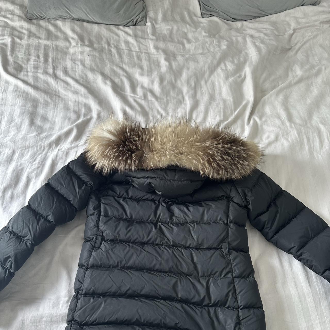 Woman moncler coat Size 1 (fits 10 size) - Depop