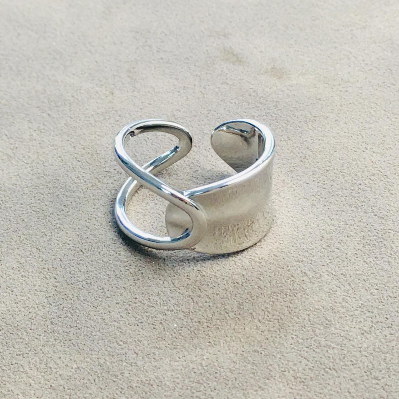 adjustable cool silver ring hollow design Size:... - Depop
