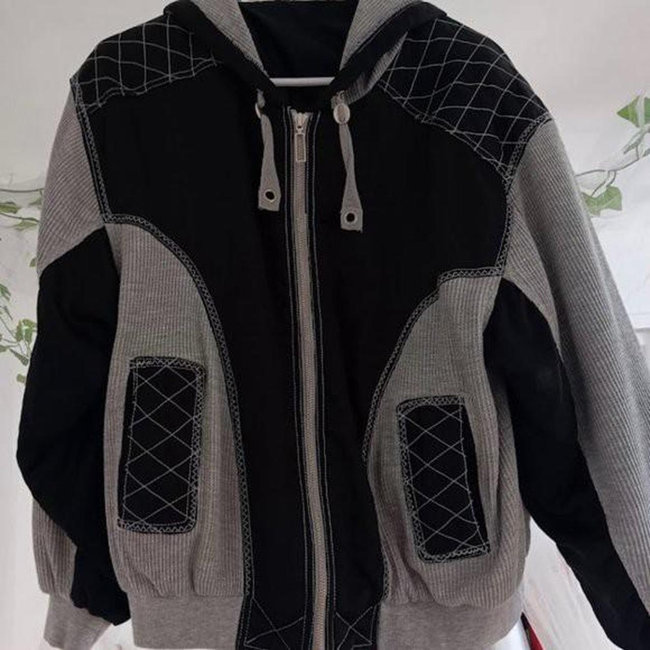 California style hooded windbreaker jacket medium - Depop