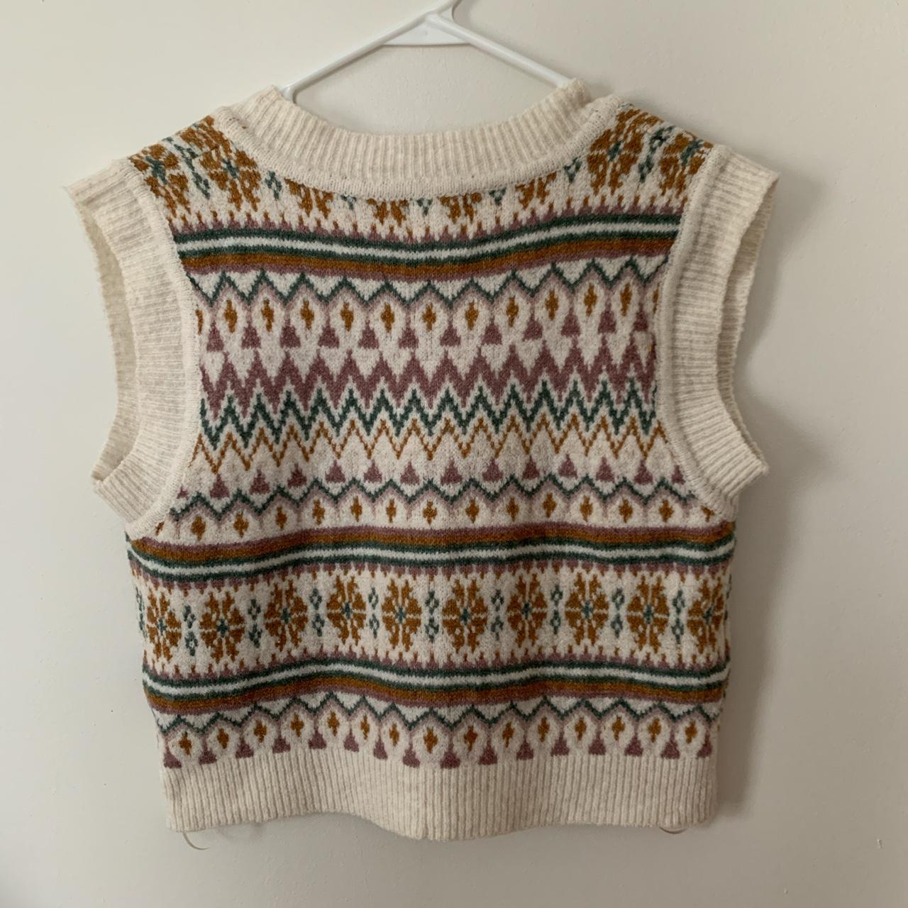 Adorable sweater vest from hippie rose, size... - Depop
