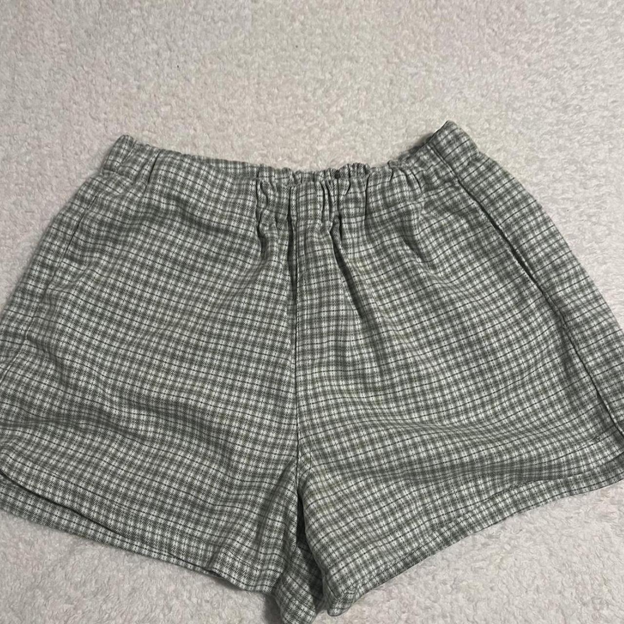 SUPER CUTE Green brandy melville boxer shorts!!... - Depop