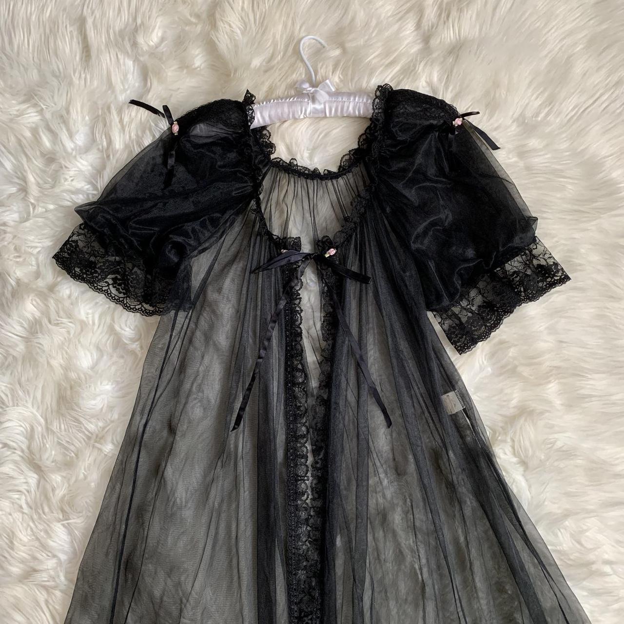Noir Lace Negligee Robe ♡ ♡ ♡ ♡𝑨𝑩𝑶𝑼𝑻 𝑻𝑯𝑬... - Depop