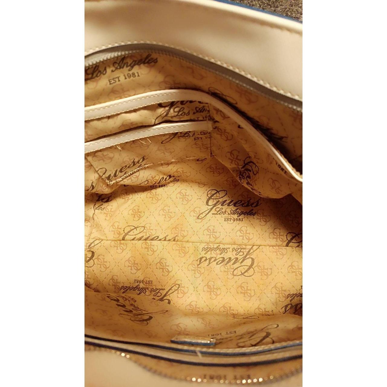 Guess tote PVC outer cotton liner. In great condition - Depop