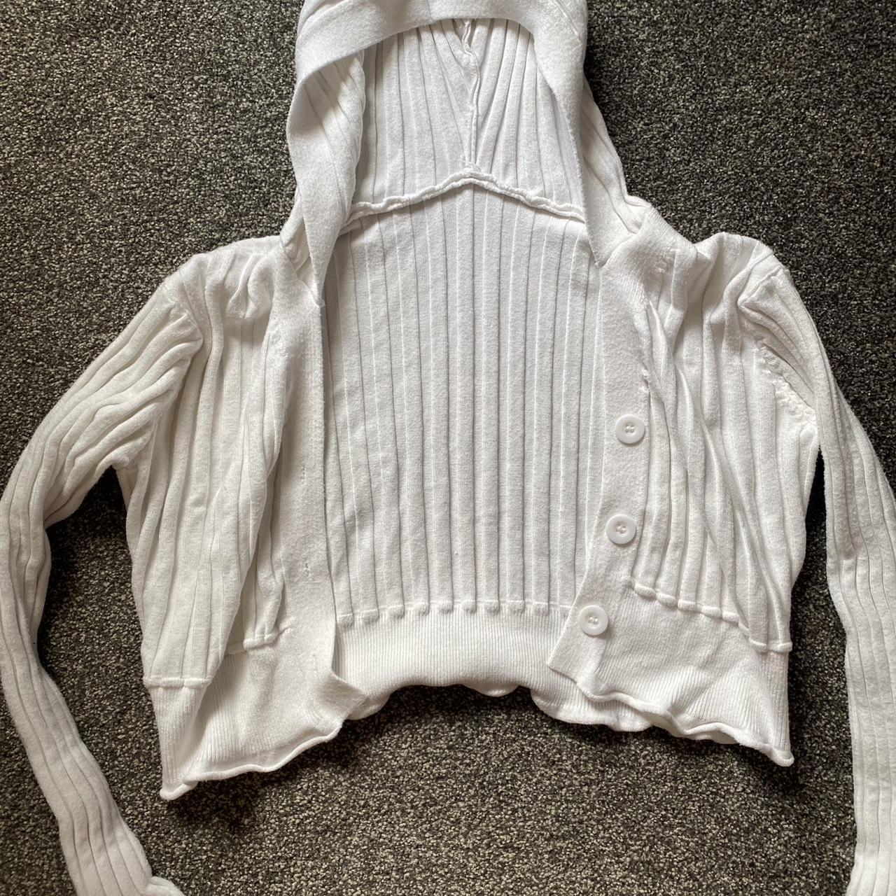 White hooded cropped cardigan, would fit size 6-8 - Depop