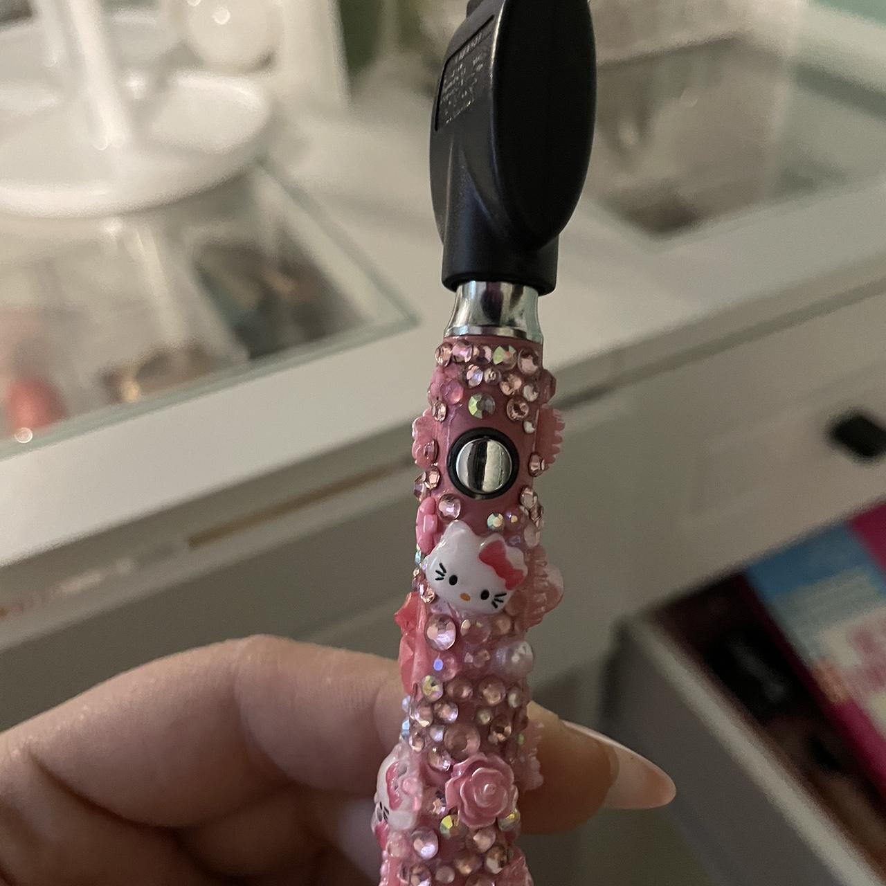 bedazzled hello kitty - Depop