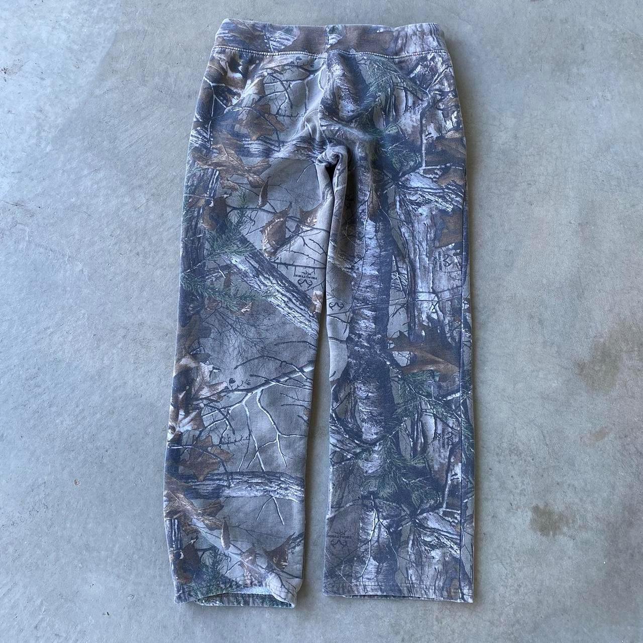 Y2K Realtree Camo Sweatpants Nicely faded... - Depop