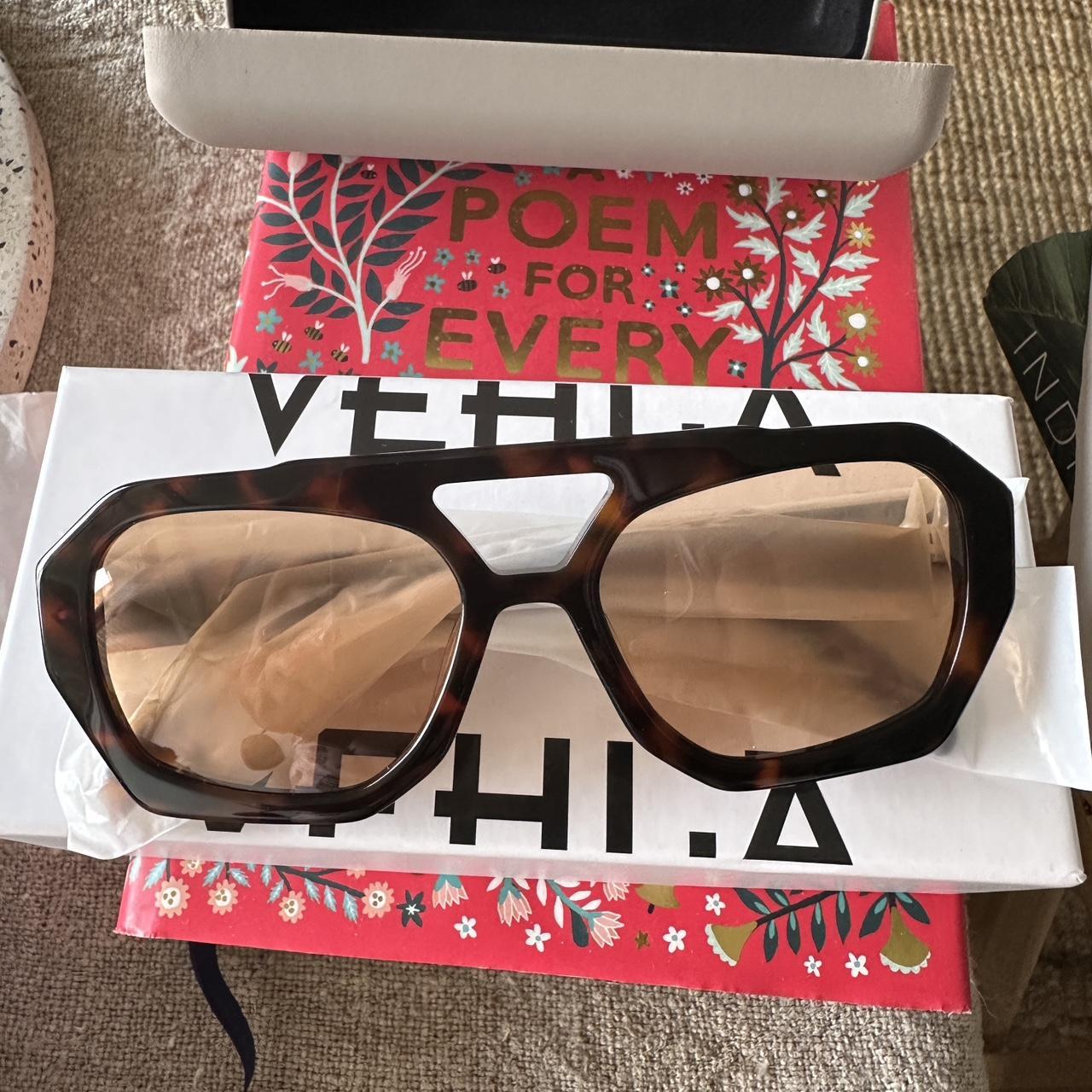 VEHLA River choc cinnamon sunglasses, never worn,... - Depop