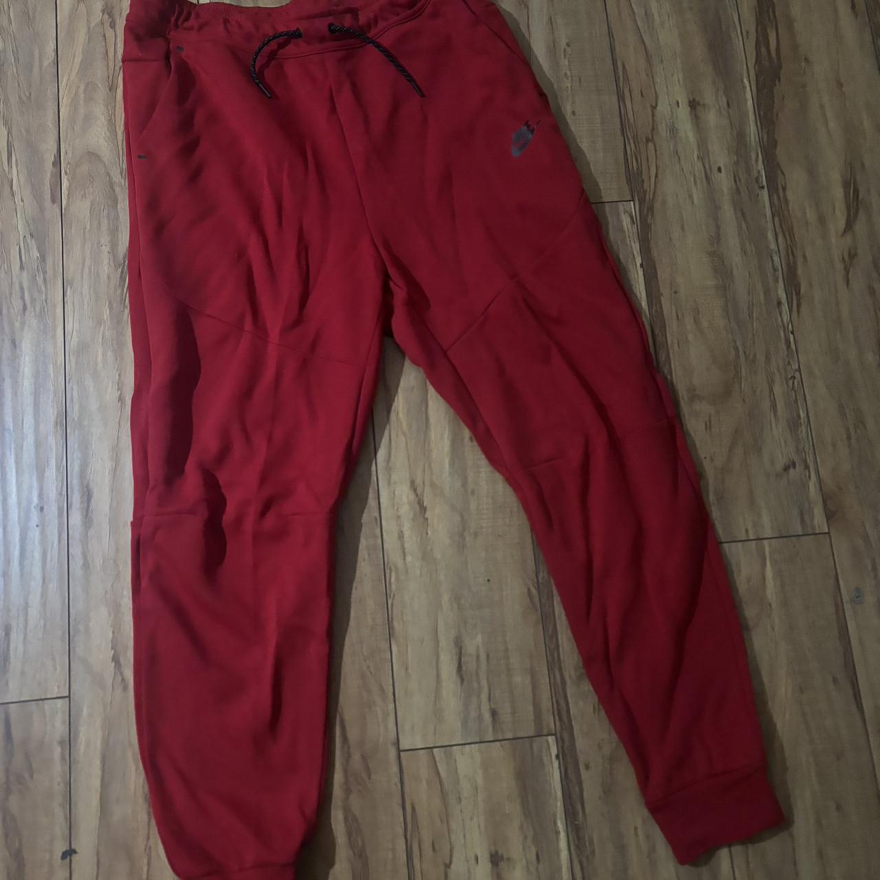Large Nike Tech Fleece Pants - Depop