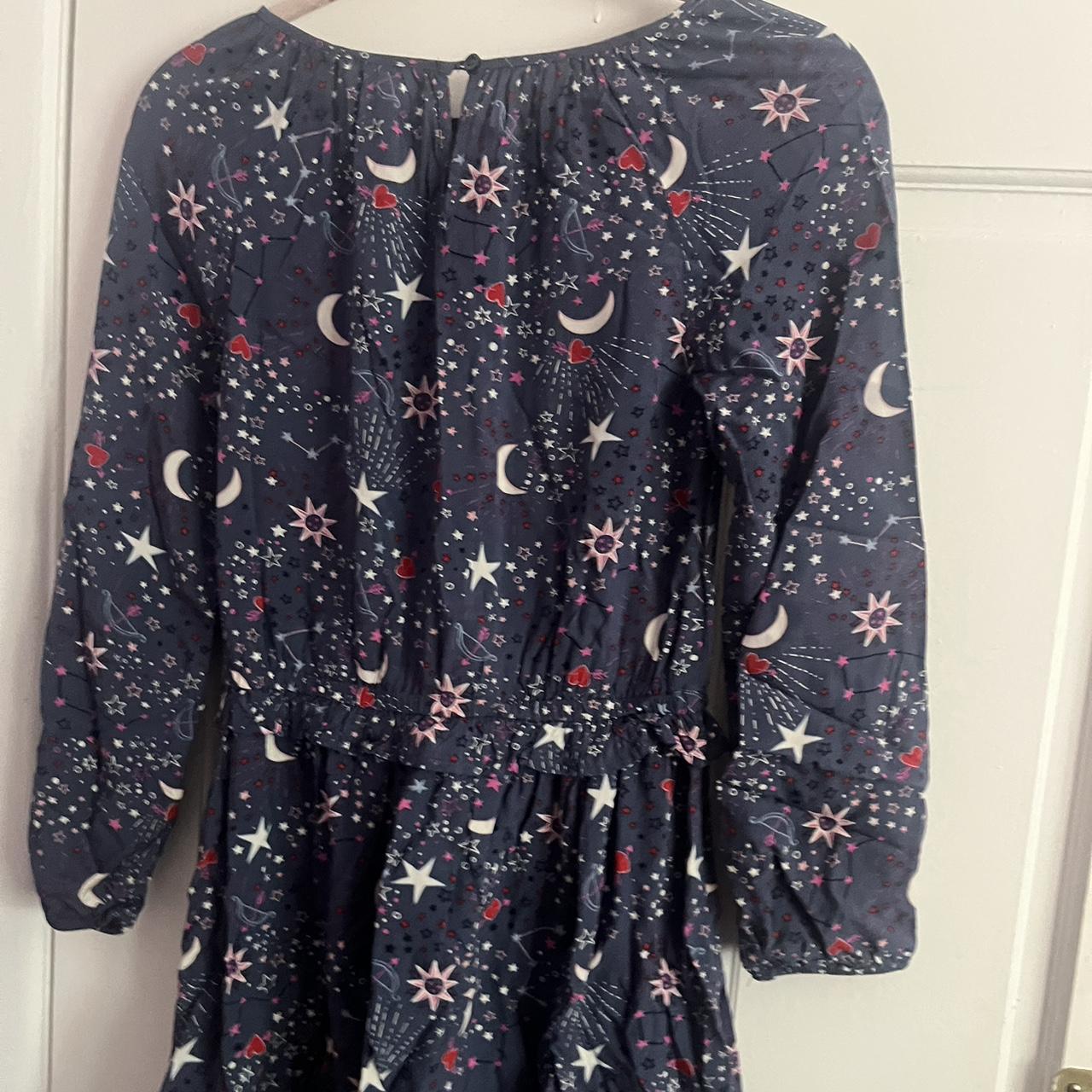 Gap Kids Dress with designs In great condition... - Depop