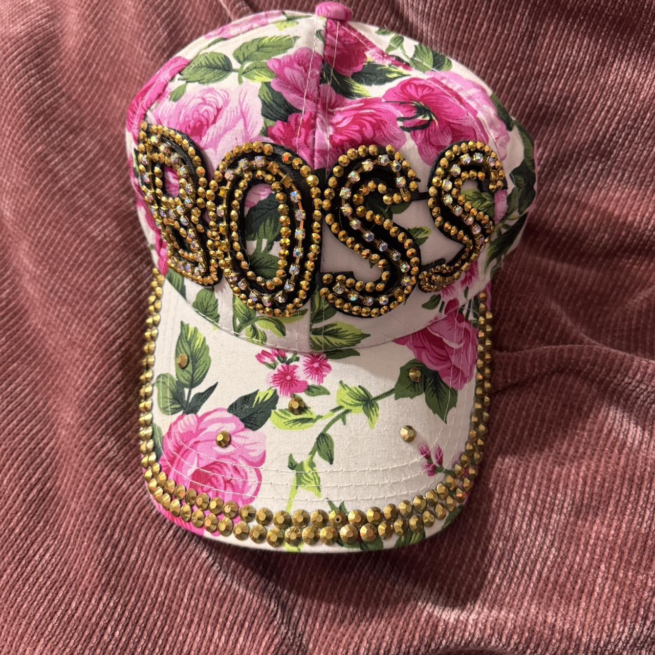 “BOSS” hat never worn - Depop