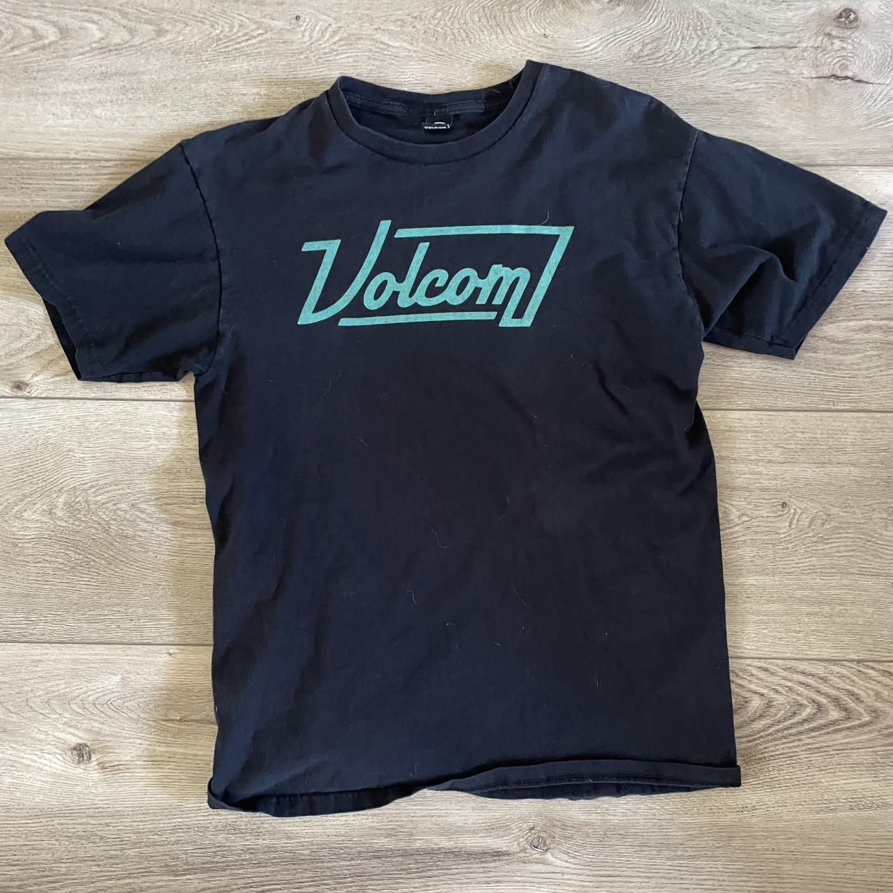 Black Volcom shirt Medium - Depop