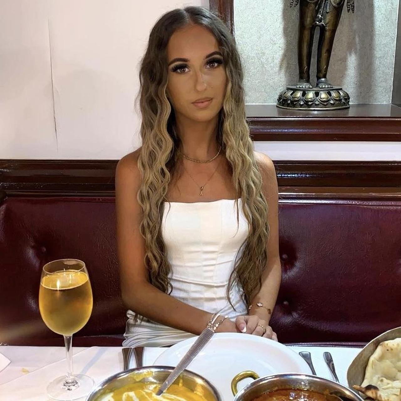 Oh Polly set size 6. Worn once for a couple hours.... - Depop