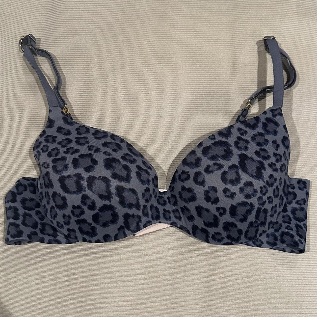 VICTORIA SECRET INCREDIBLE BRA Lightly used, like... - Depop